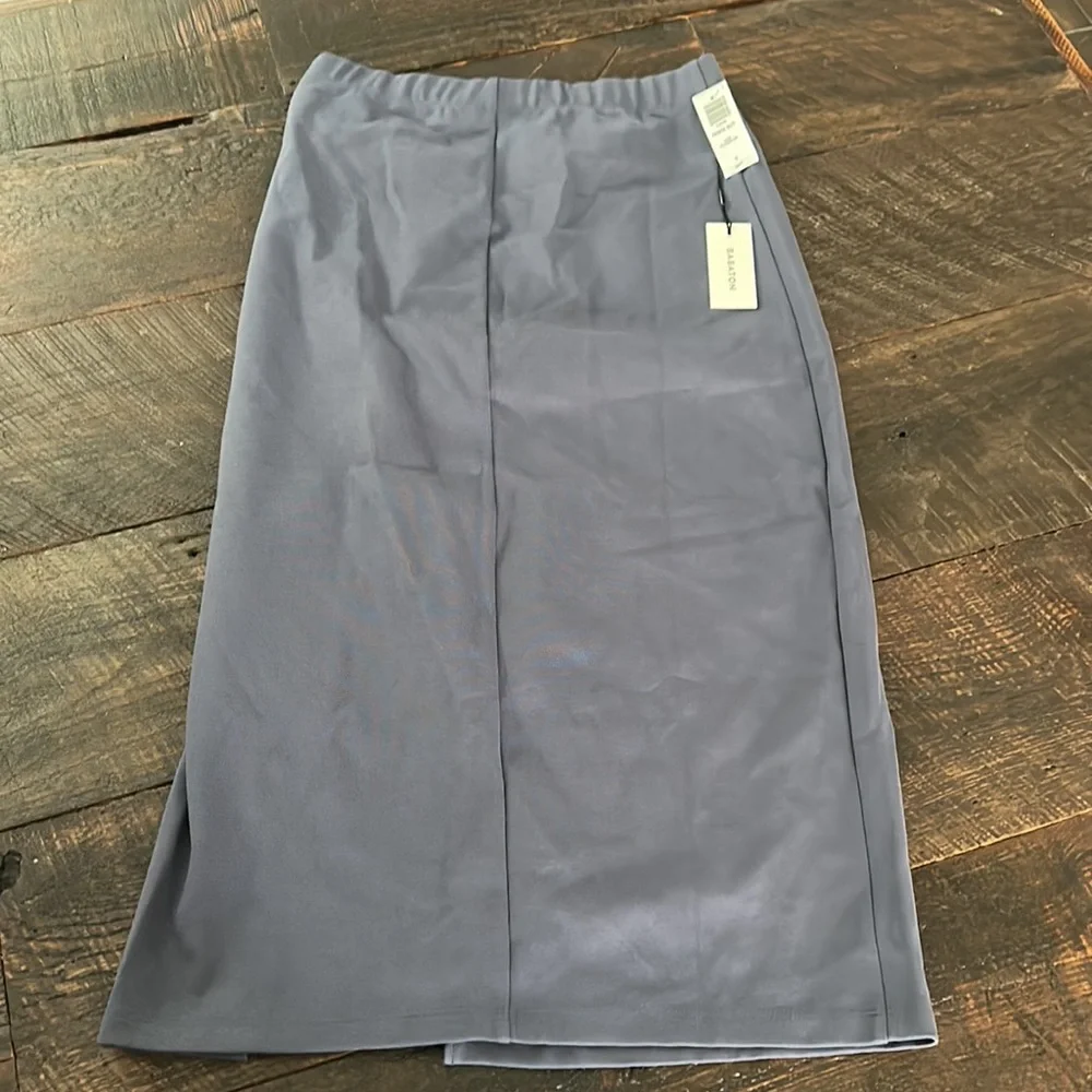 Babaton | Skirts | Babaton Pencil Slit Skirt Size 4 | Poshmark